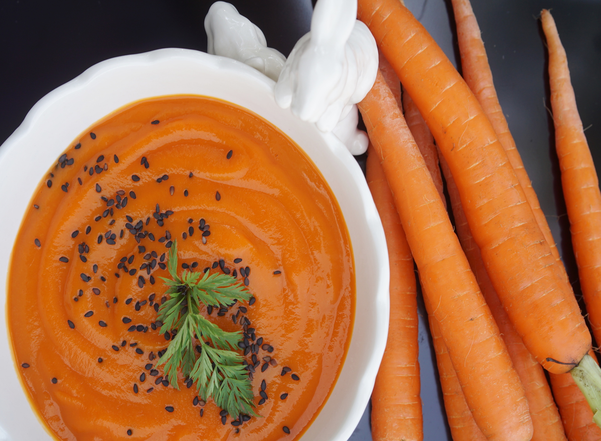 Creamy Roasted Carrot Soup - Emily Ellyn